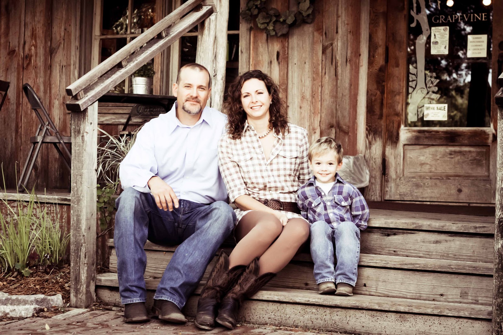 A. Leigh Photography: the plumhoff family {gruene, tx family photographer}
