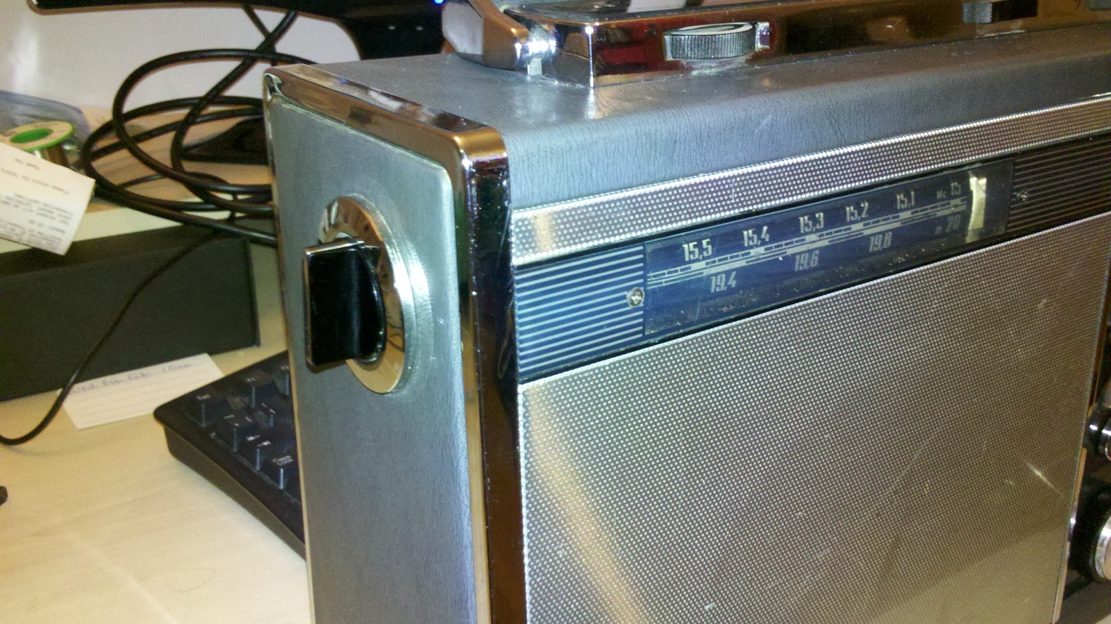 Raspberry Pi Adventures: Design of the Raspberry Pi Radio