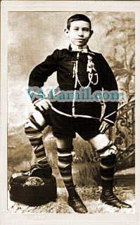 THE THREE- LEGGED MAN - FRANCESCO LENTINI ~ V4Tamil . com