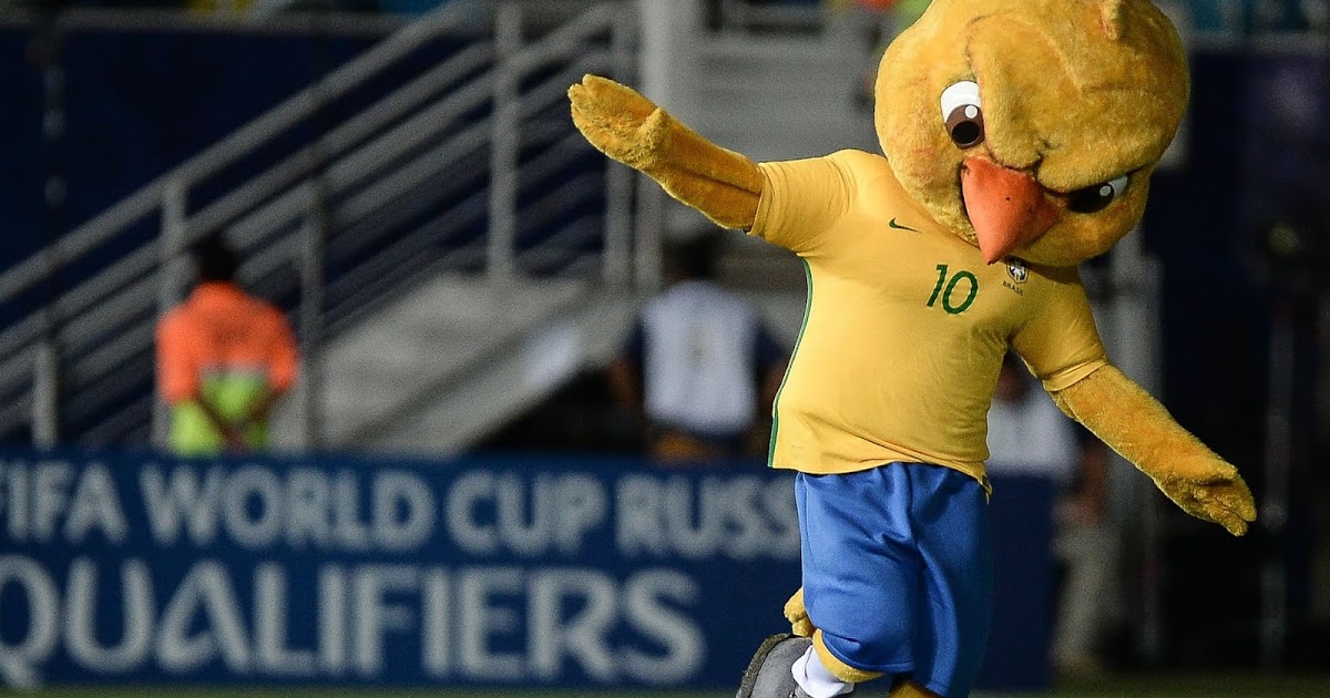 Conheça a história do Canarinho Pistola, o bravo mascote da Seleção