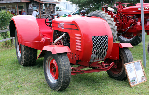Fastrac Antique Tractor World