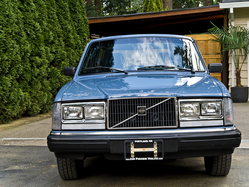 5k: Mintiest Thorsday Ever: 1983 Volvo 245DL - DailyTurismo