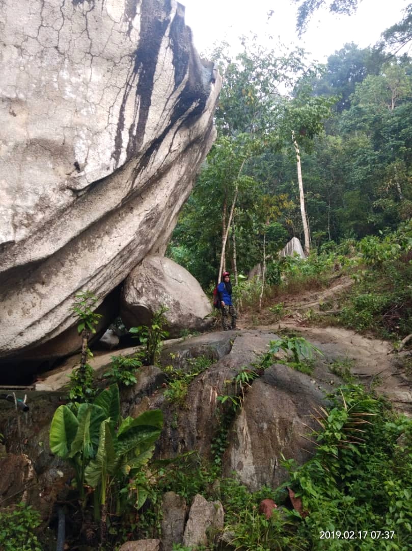 Hiking | Bukit Baginda, Kuala Pilah - Blogbabyshambles.. ♥