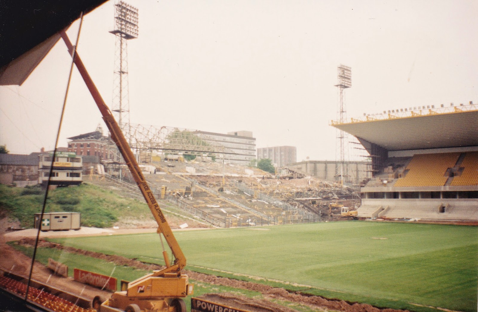 Molineux Stadium - Unofficial guide: Rebuilding