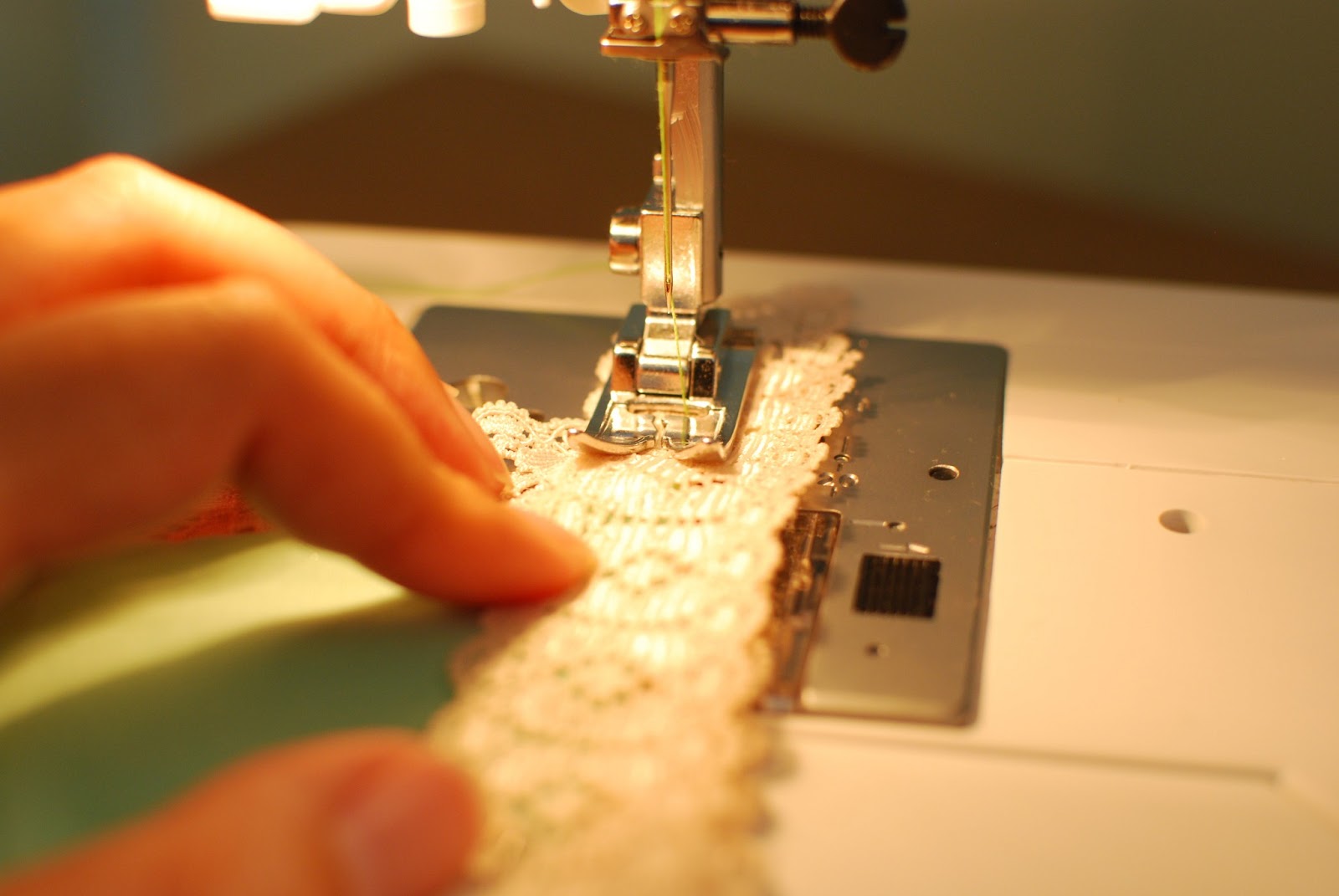 Simply Pinspirational: Sew Your Own Sash Tutorial