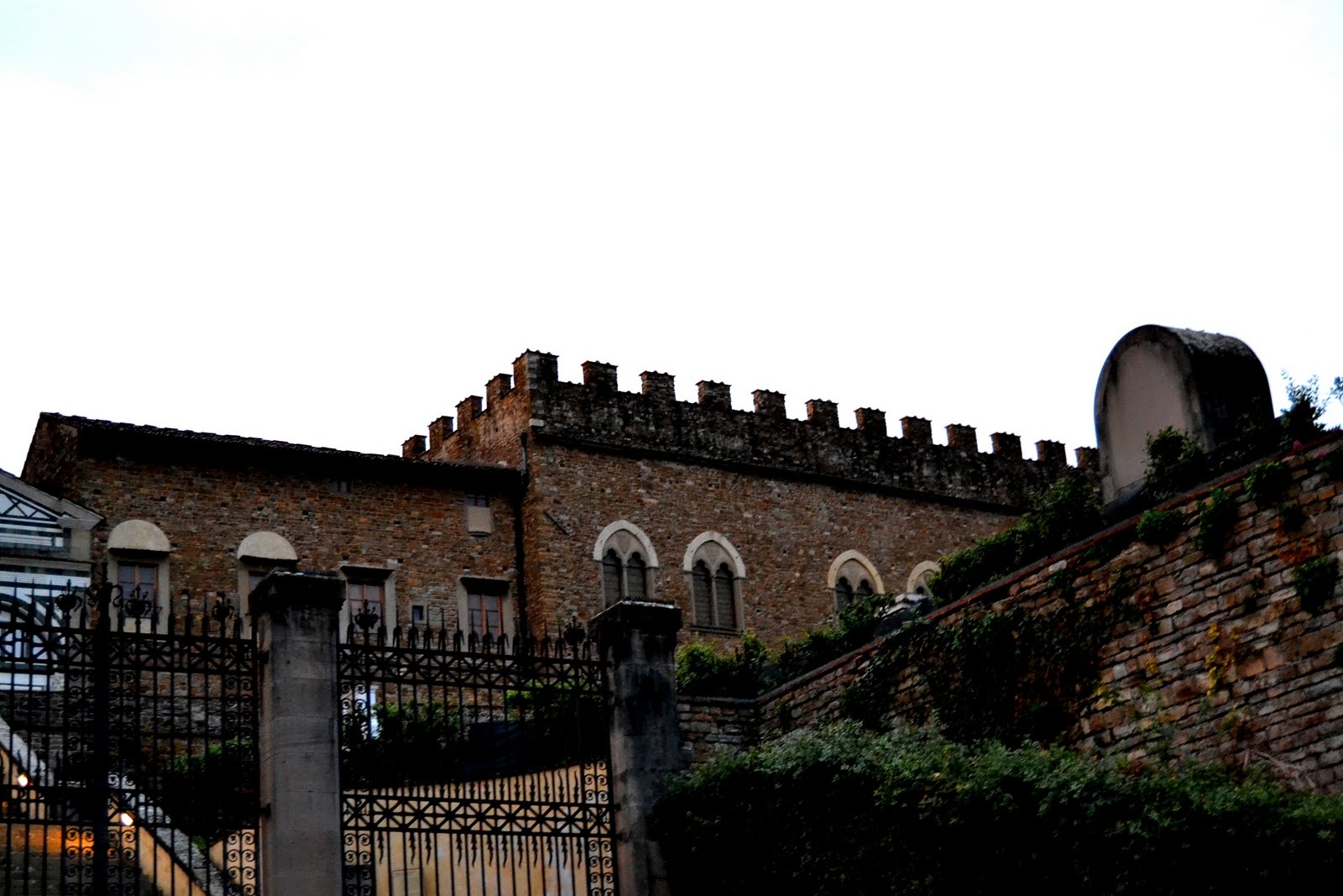 Guía de monumentos de un trotamundos stopover: Iglesia di San Miniato ...