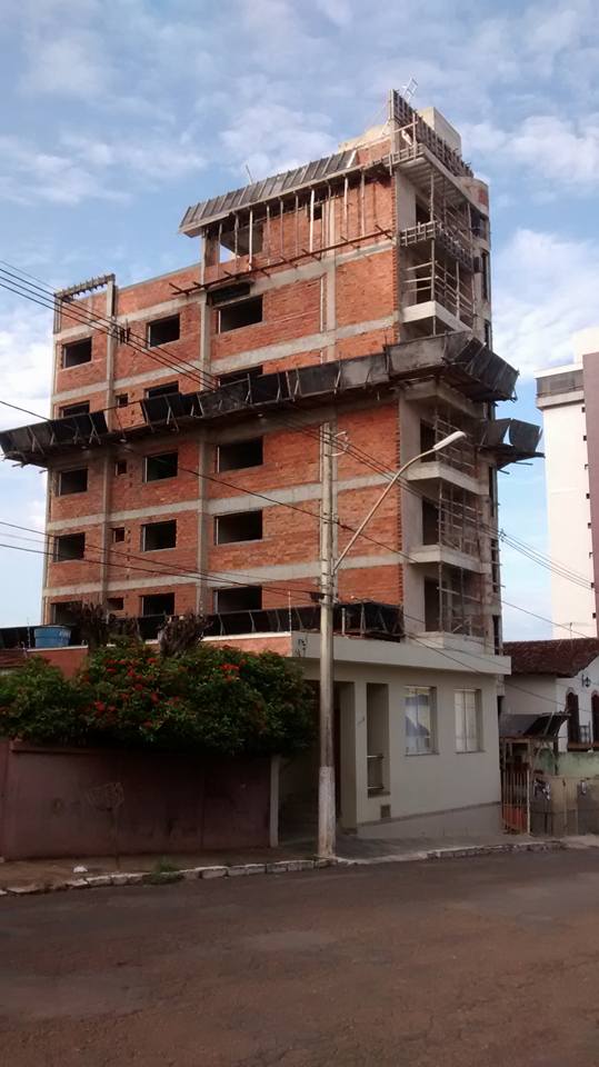 Paulo José - Atelier de arquitetura: PRÉDIO EM CONSTRUÇÃO NA RUA ...