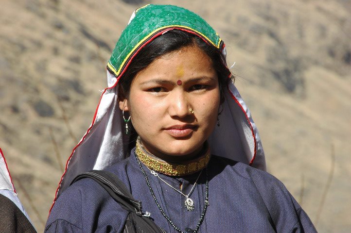 Traditional outfit of uttarakhand woman - Uttarakhand News