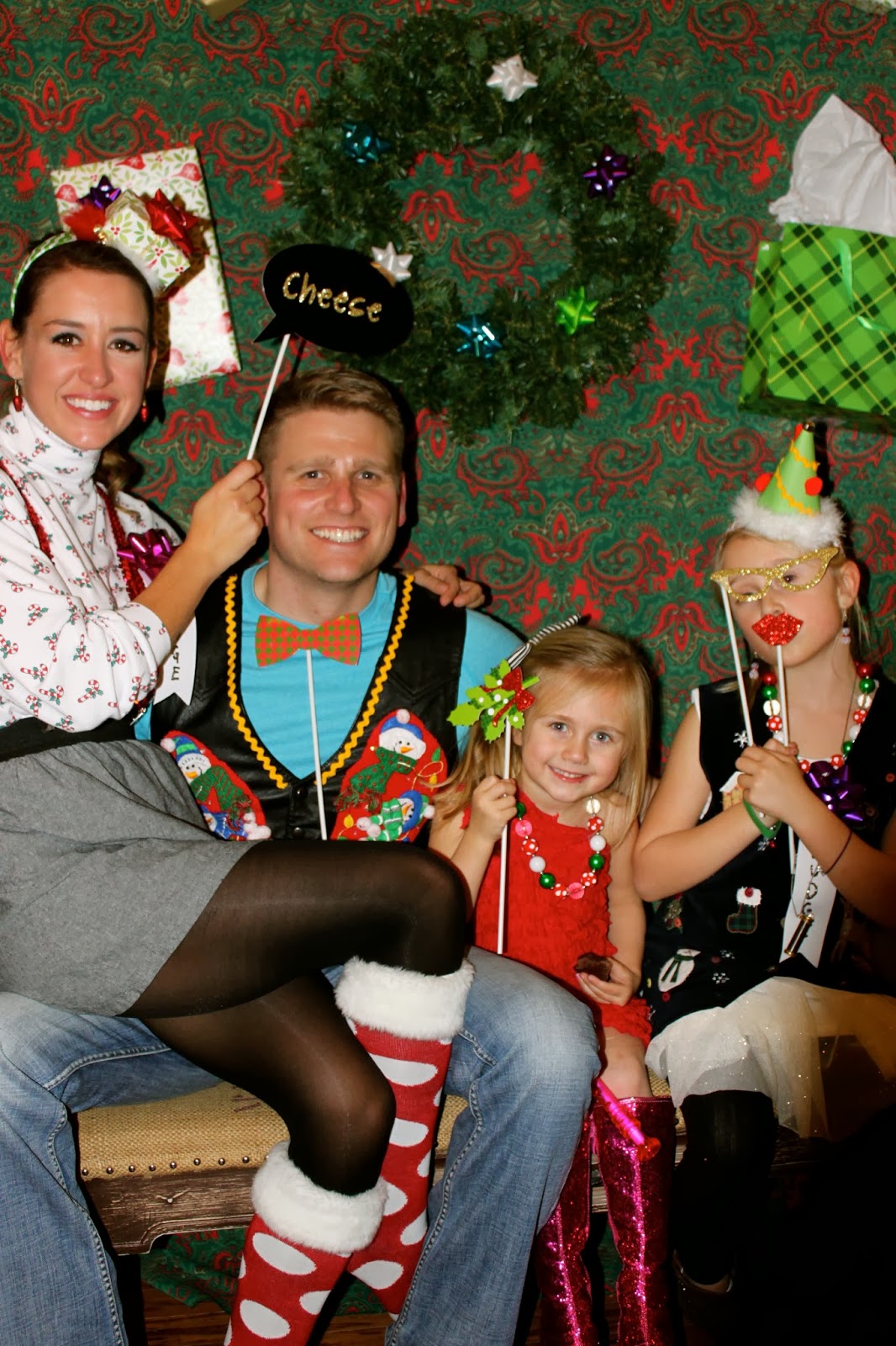 Crafty Texas Girls: Tacky Sweater Party and DIY Photo Booth