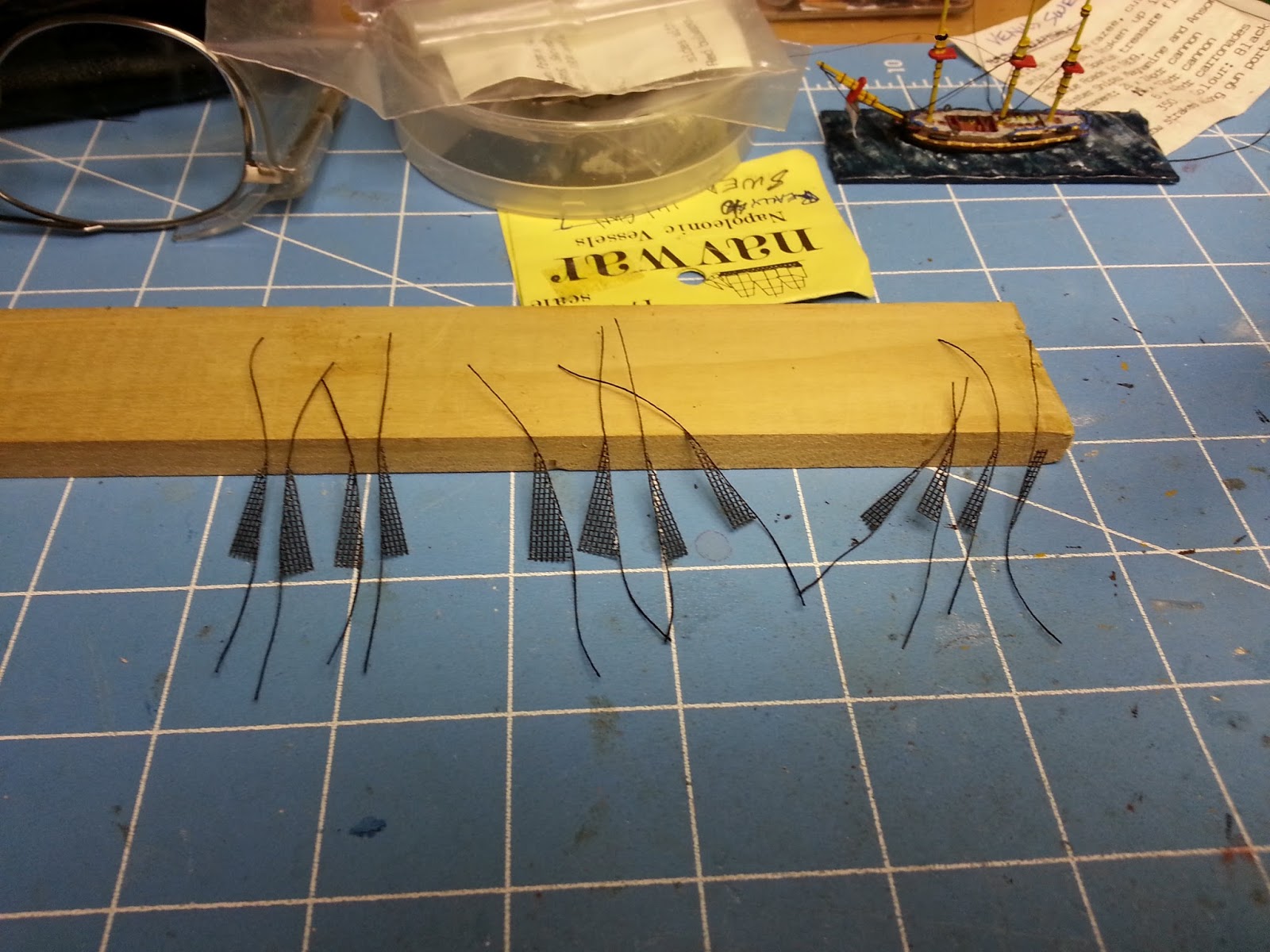A Miniatures Hobby Room: Making Ratlines/Shrouds for 1/1200 Ships