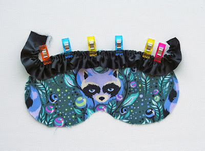 Pink Pony Design: Ruffled Sleep Mask - A Free Tutorial