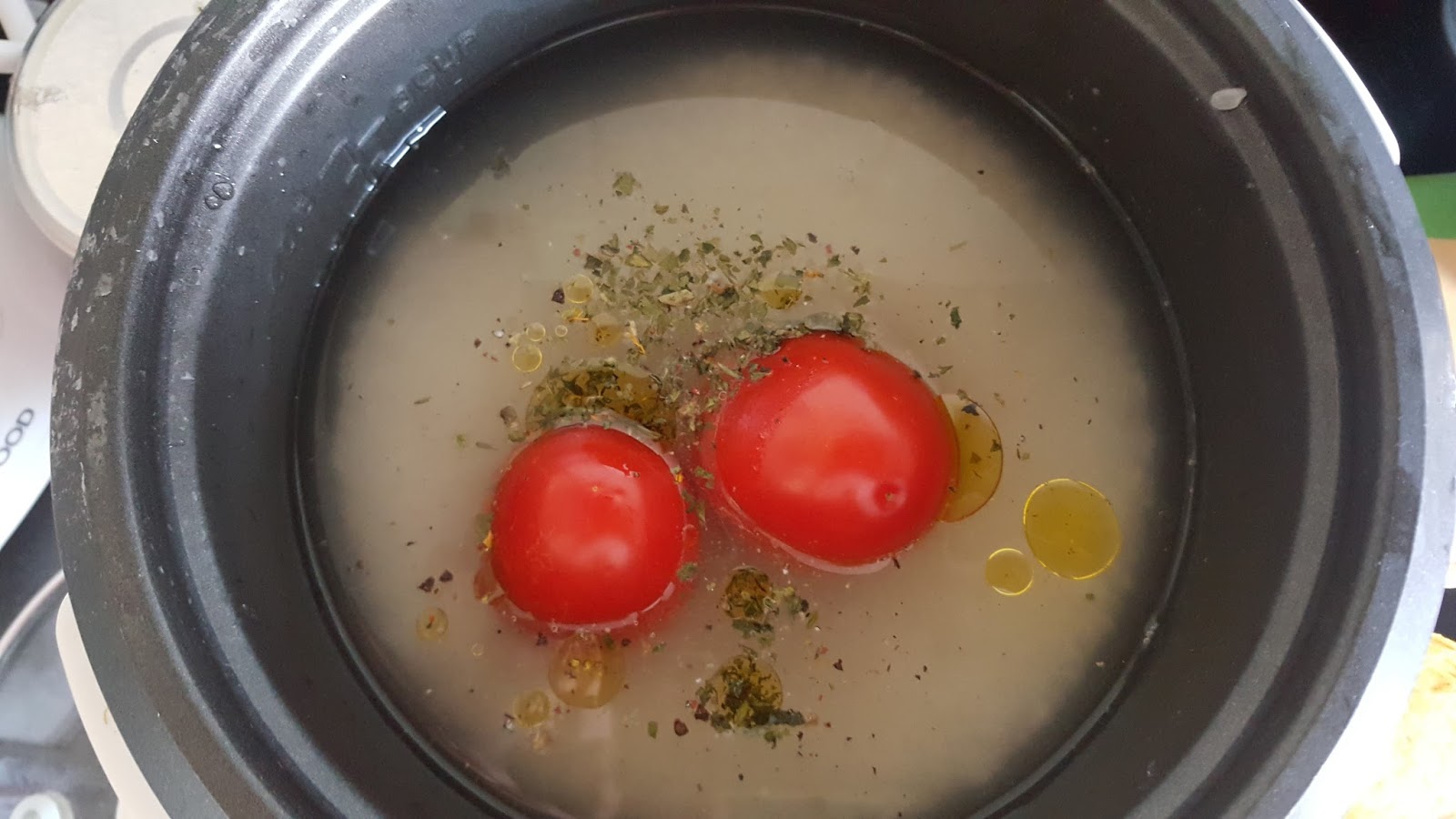 Foodoptions and Flavours: Tomato Rice in a Rice Cooker