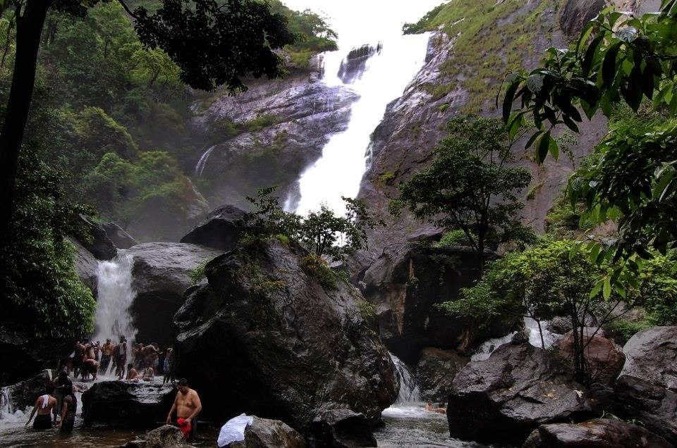 Photo Gallery of Palaruvi Waterfalls | Palaruvi | Palaruvi Falls ...