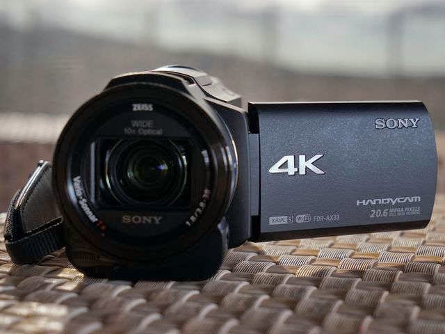 Tech Greate: Sony FDR-AX33 Compact 4K Handycam Launched at CES