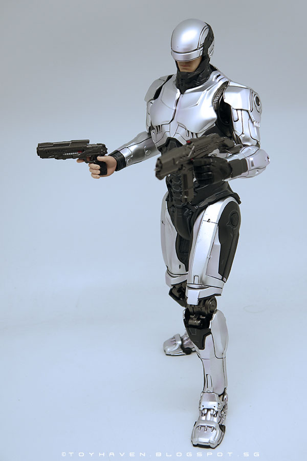 toyhaven: Review II: ThreeZero 1/6th scale 2014 RoboCop 1.0 12.5-inch ...