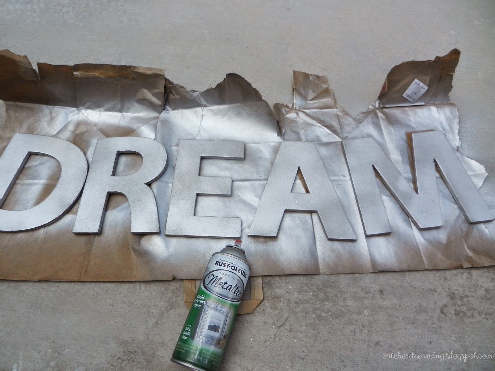 Catch Her Dreaming: Glitter Letter Sign Diy