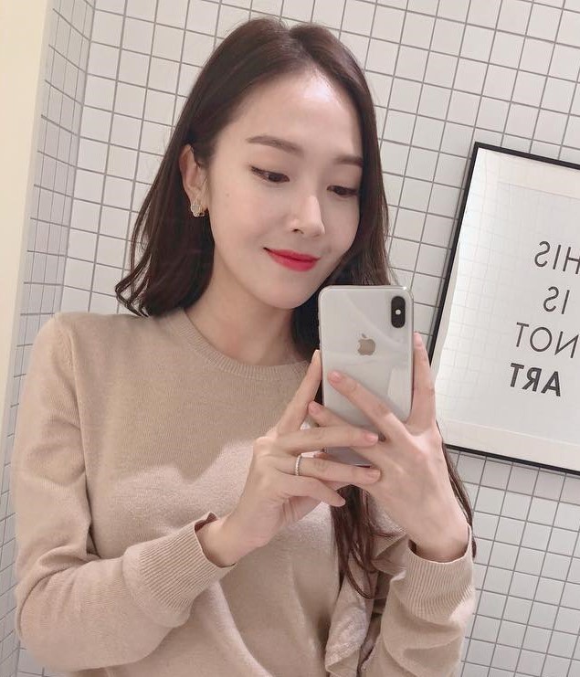 Jessica Jung 2022 Selca