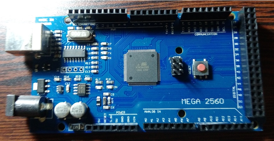 Introduction to microcontrollers: Beginner's guide to Arduino