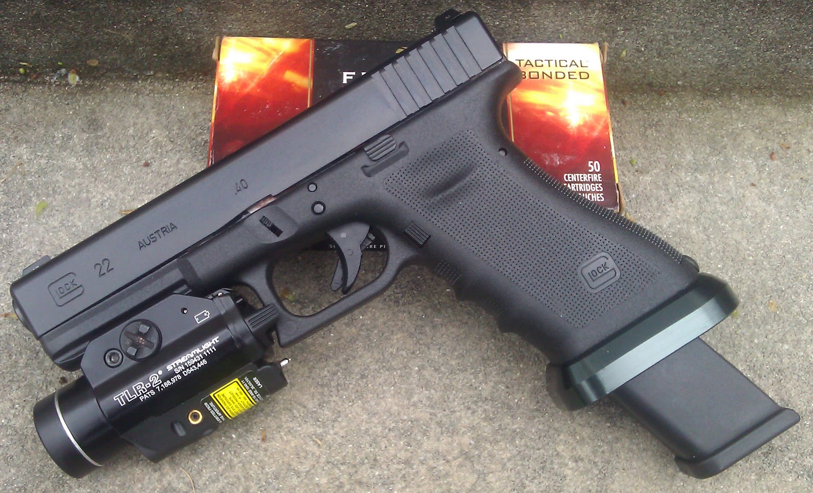 Mrgunsngear's Blog: Streamlight TLR-2 Weapon Light Review
