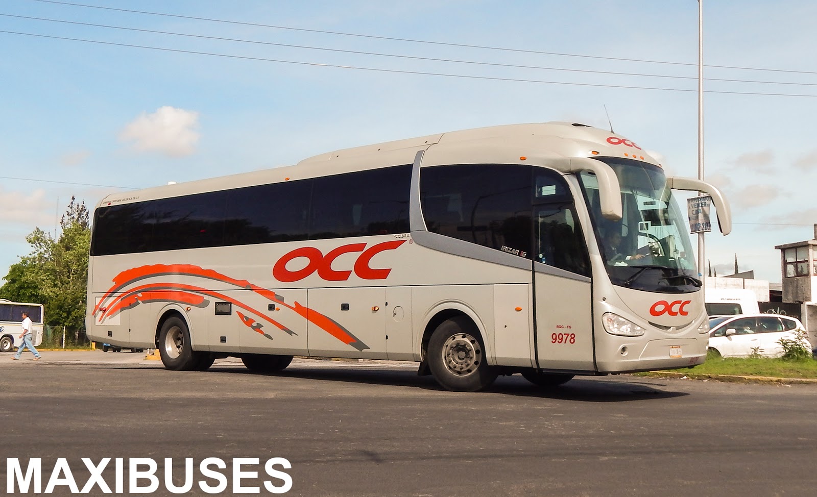 MAXIBUSES: OMNIBUS CRISTOBAL COLÓN