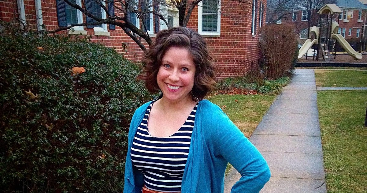 Whitney à la mode: A Year in Review + Link-Up