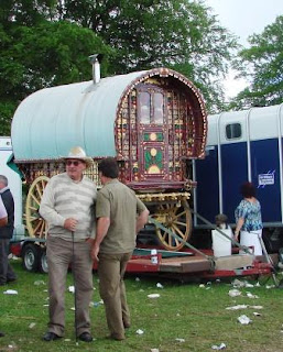 Walk the Landscape News: Gypsy Horse Fair, Stow-on-the-Wold - 12th May 2011