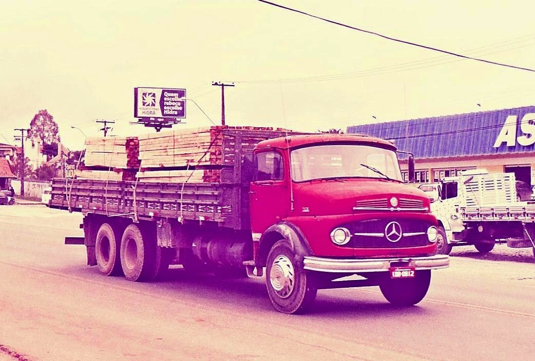 Veículos em Geral: Caminhão Mercedes Benz 1111
