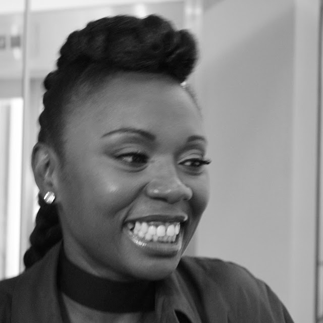 Helmie Bellini's Kongo Square Acoustique Show Case - Young Gifted and Black