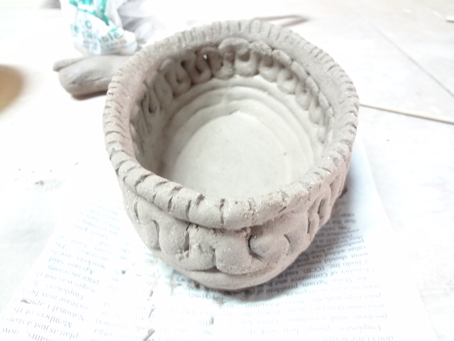 A CRAFTY WORLD: Ceramics Day Three - Coiling Technique