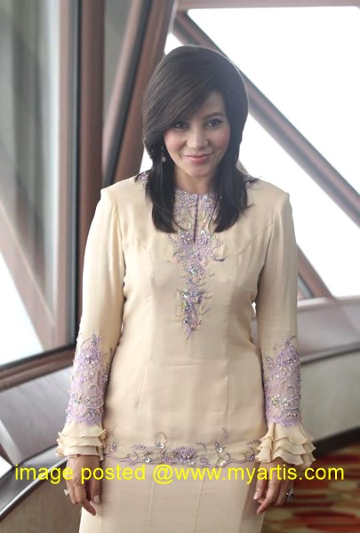 MYARTIS.COM | MYARTIS | MY | ARTIS: GARA-GARA MESEJ SEKS - A.AIDA ...