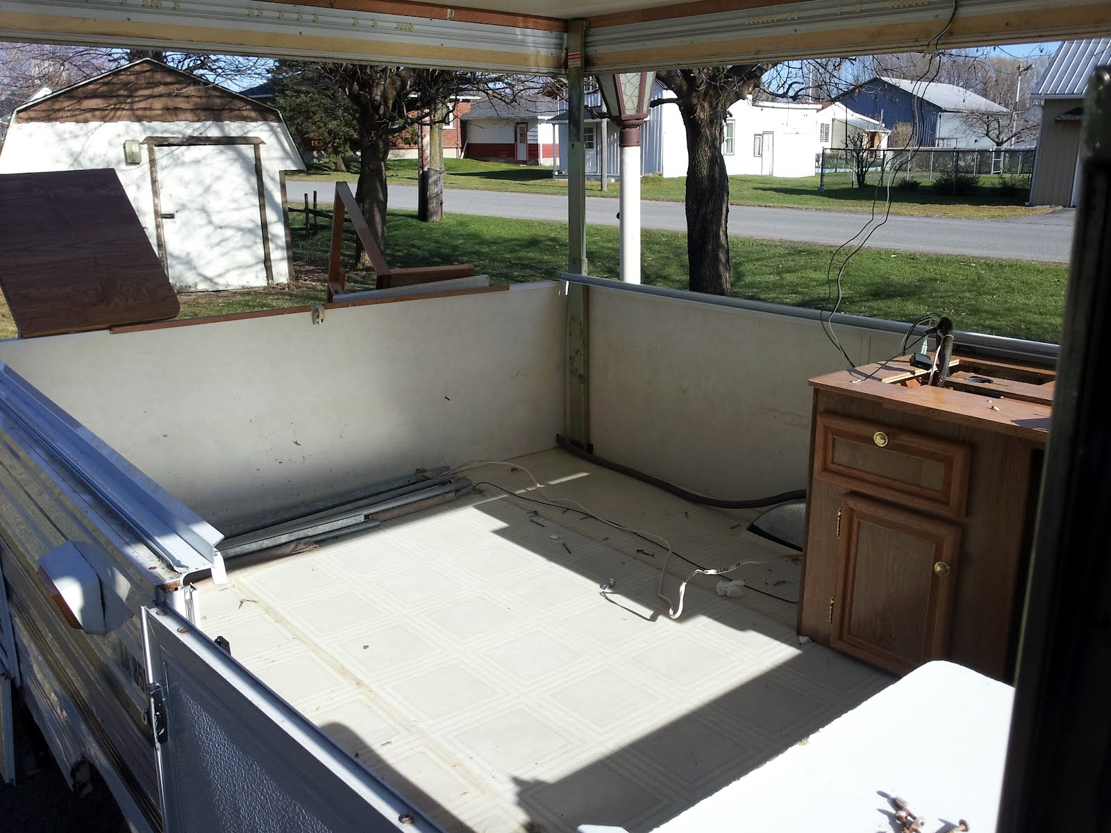 Projet: Tente-roulotte Bonair: Et c'est partie!