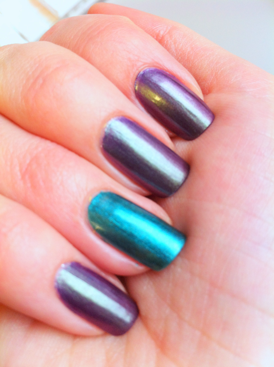 Life in vivid colors by Maria TwosRuse: Color Club Port-folio swatches ...
