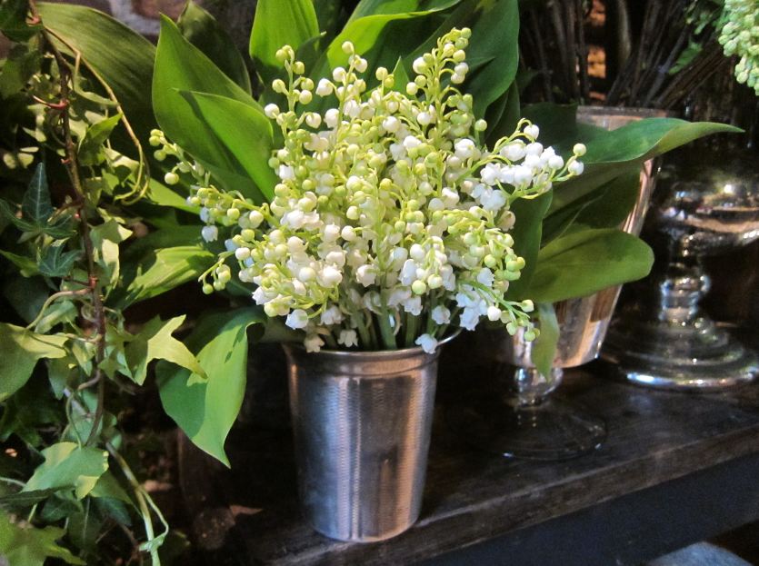 paris breakfasts: May 1 Paris