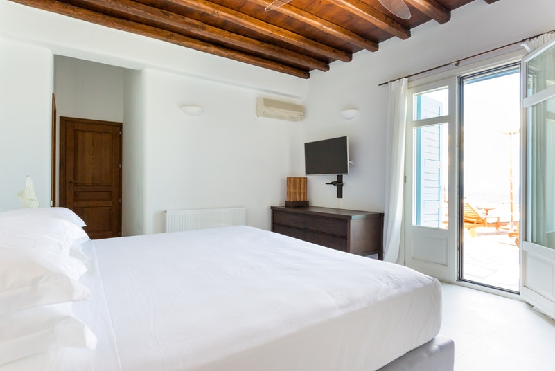 Travel and Vacation Abodes: Agios Lazaros Villa Freya: Serene Greek ...