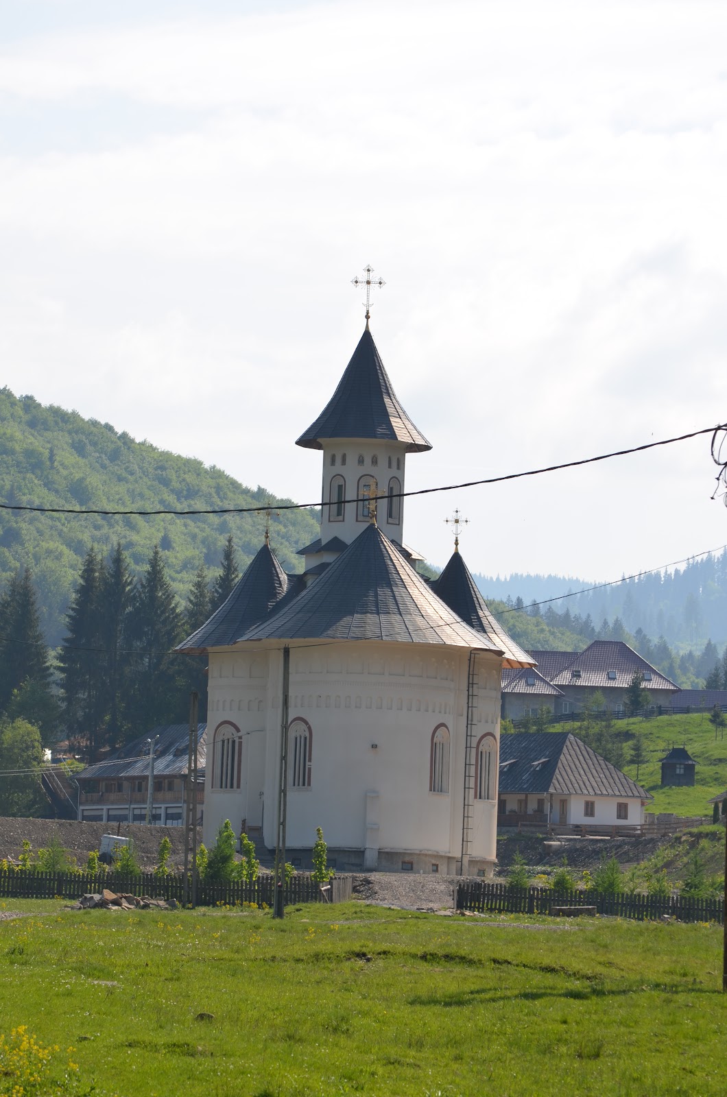 Fotografii din vacanta: Manastirea Putna, Sihastria Putnei, Chilia ...