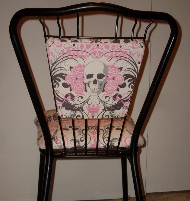 MmePolaire: Re-Upholstered Skull Print Sewing Chair