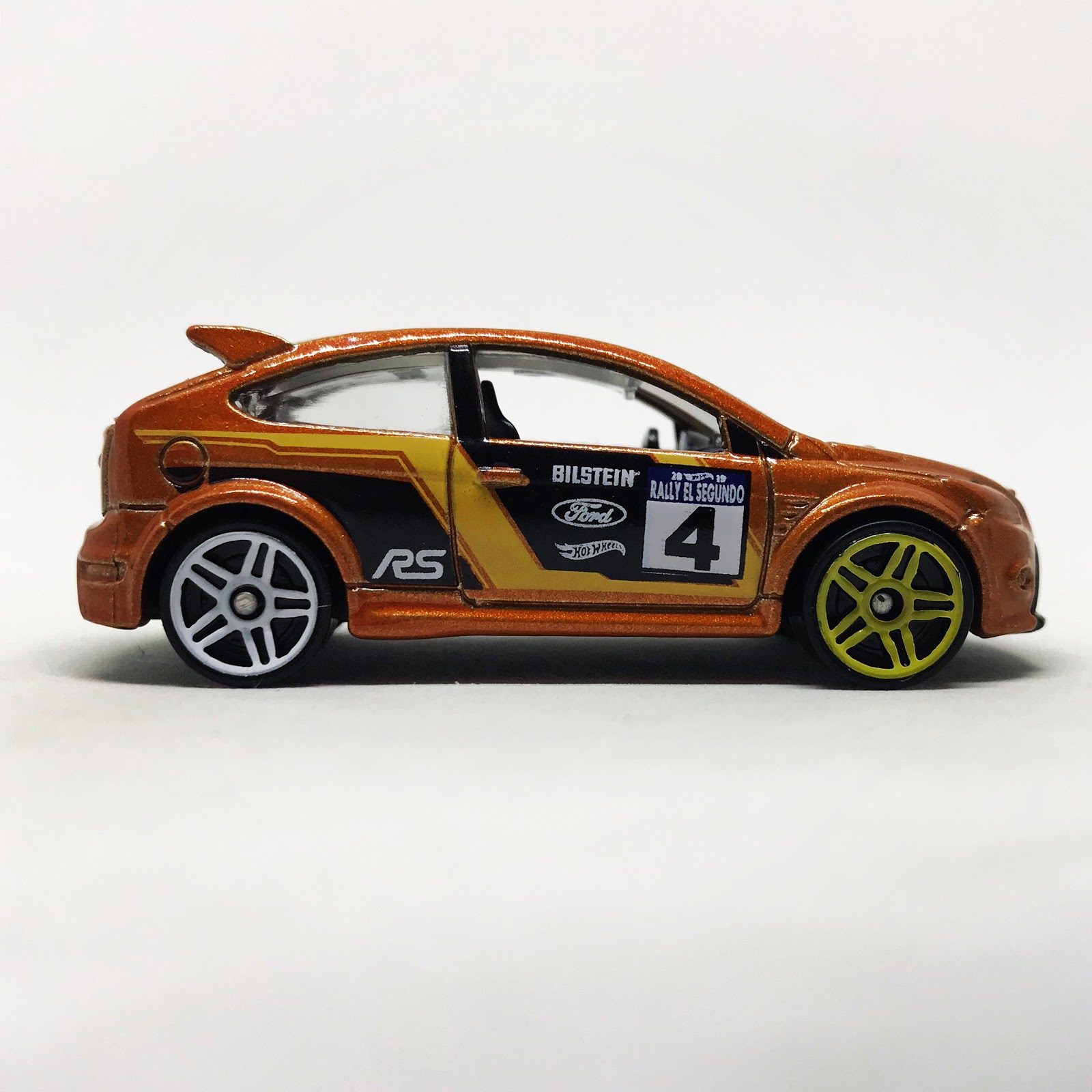 JULIAN'S HOT WHEELS BLOG: 2009 Ford Focus RS (2019 Walmart Exclusive ...