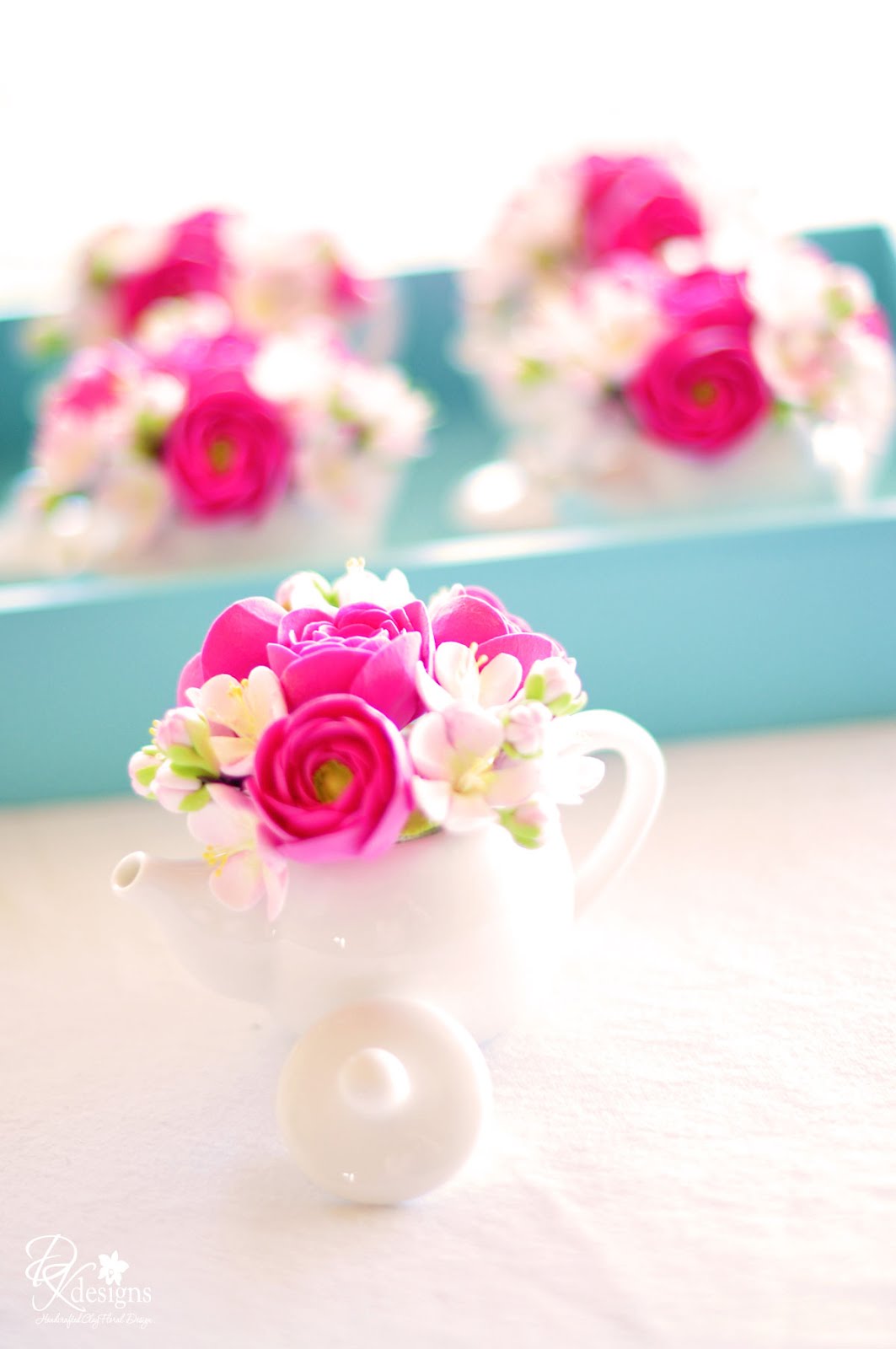 DK Designs: Mini Teapots for a Bridal Shower
