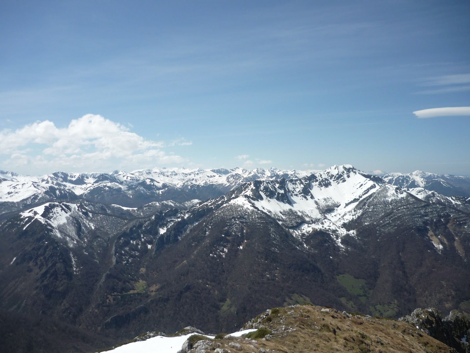 Camudando'l camín: abril 2013