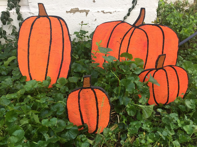 Golden Skies: DIY Pumpkin Patch