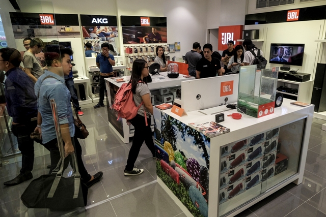 Beyond Innovations opens JBL Store in the South: Festival Mall, Alabang ...