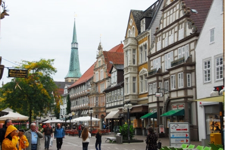 Arnoldo Gualino: EL FLAUTISTA DE HAMELÍN