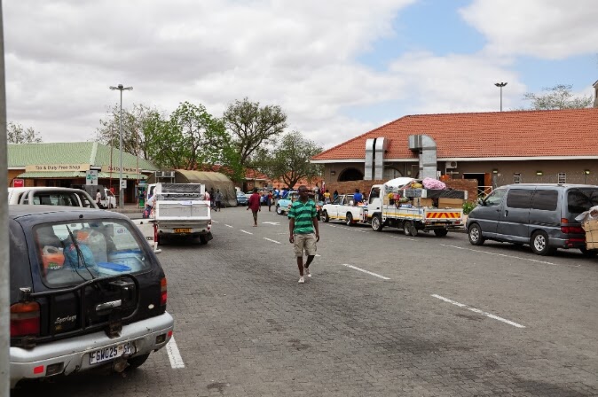 SA Grensposte - SA Ports of Entry: Beit Bridge - the one and only