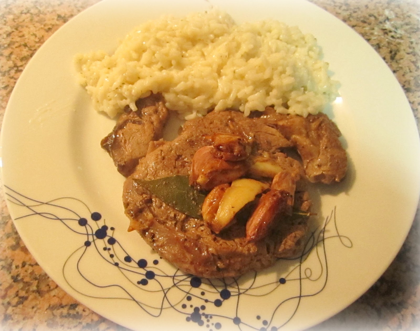 Uma Colher de Alegria: Bife de Vaca grelhado, com arroz branco