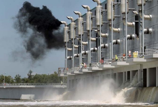 Nueva Orleans cuenta con la mayor bomba de agua del mundo para prevenir ...