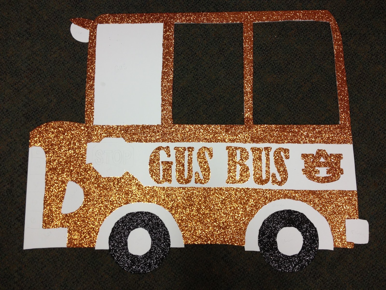 gameday glitterati: 2013....Get on the Gus Bus