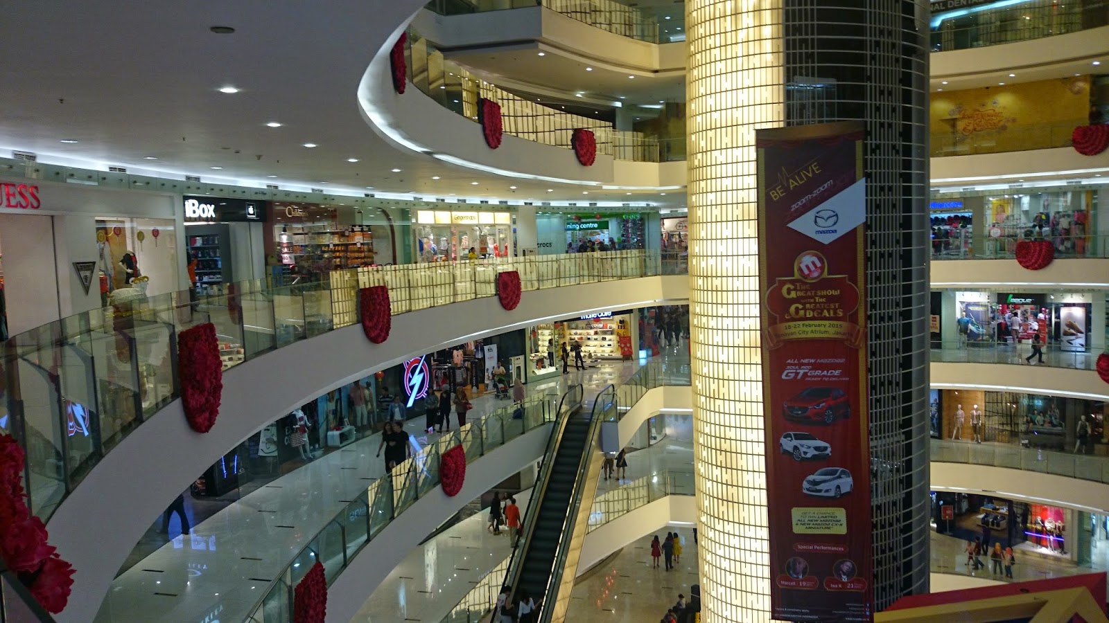 INFO JAKARTA: MALL SENAYAN CITY, JAKARTA