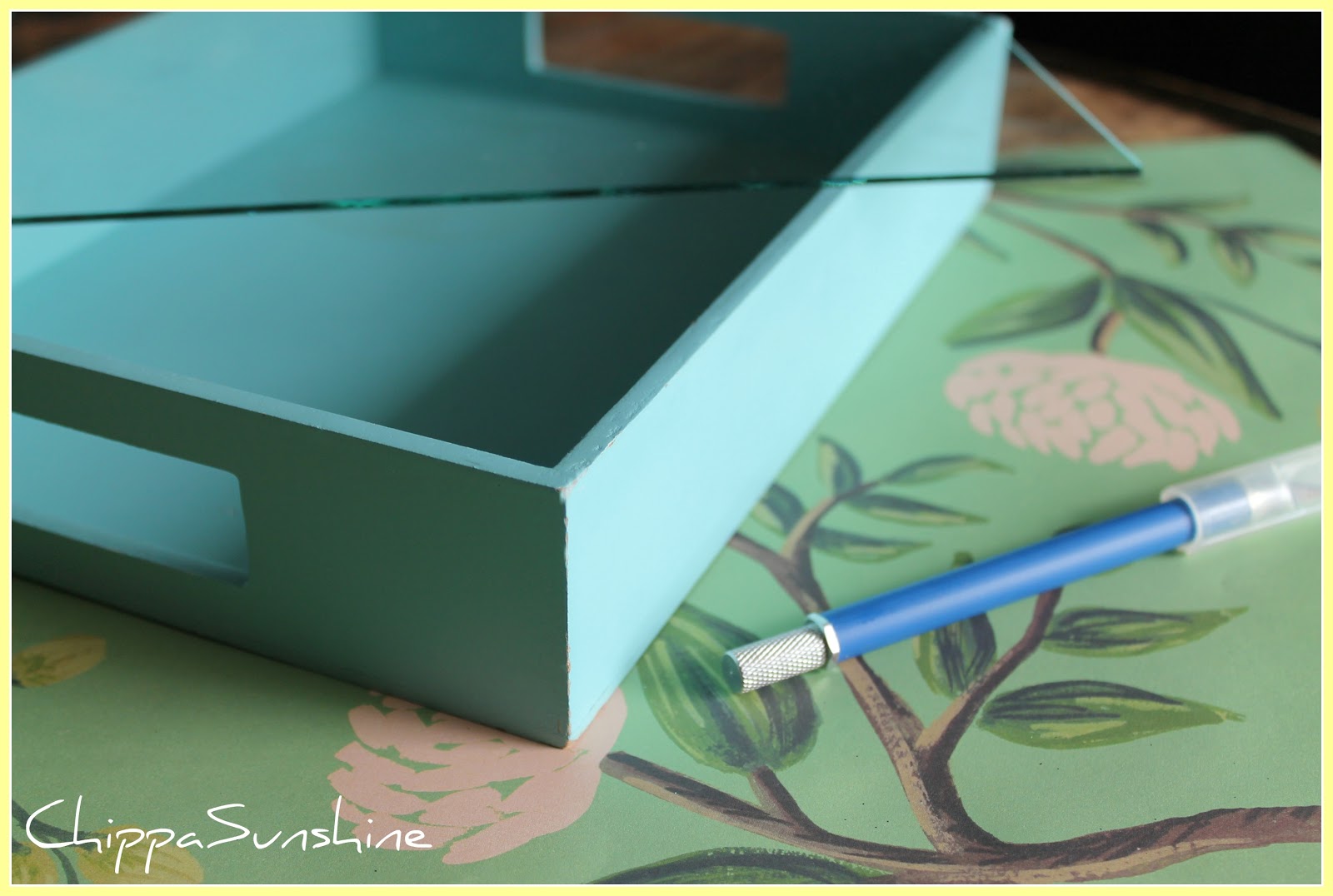 Quick and Easy Tray Makeover | ChippaSunshine