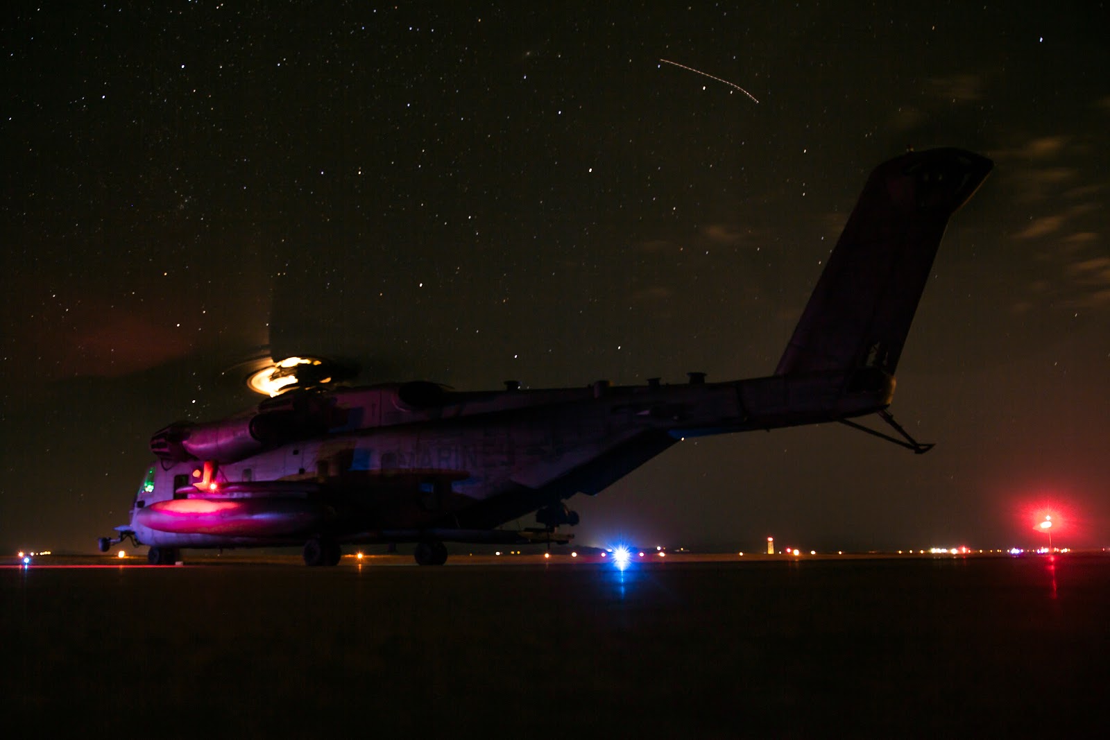 SNAFU!: U.S. Marines Conduct Long Range Raid with CH-53E Super Stallion ...