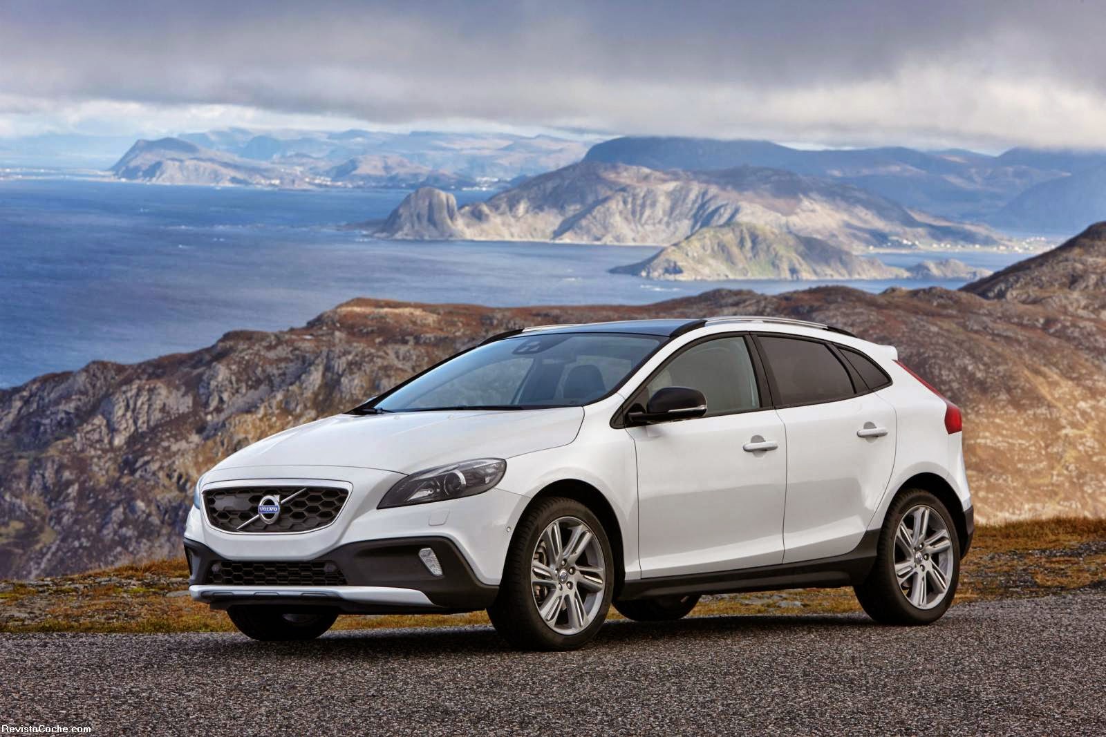 Revista Coche: El Volvo V40 estrena tracción total